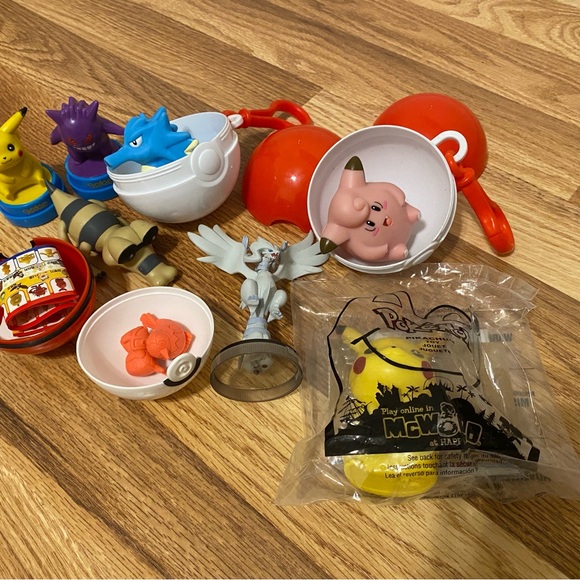 Pokémon | Toys | Pokemon Toy Collection With Figures And Pokeballs ...
